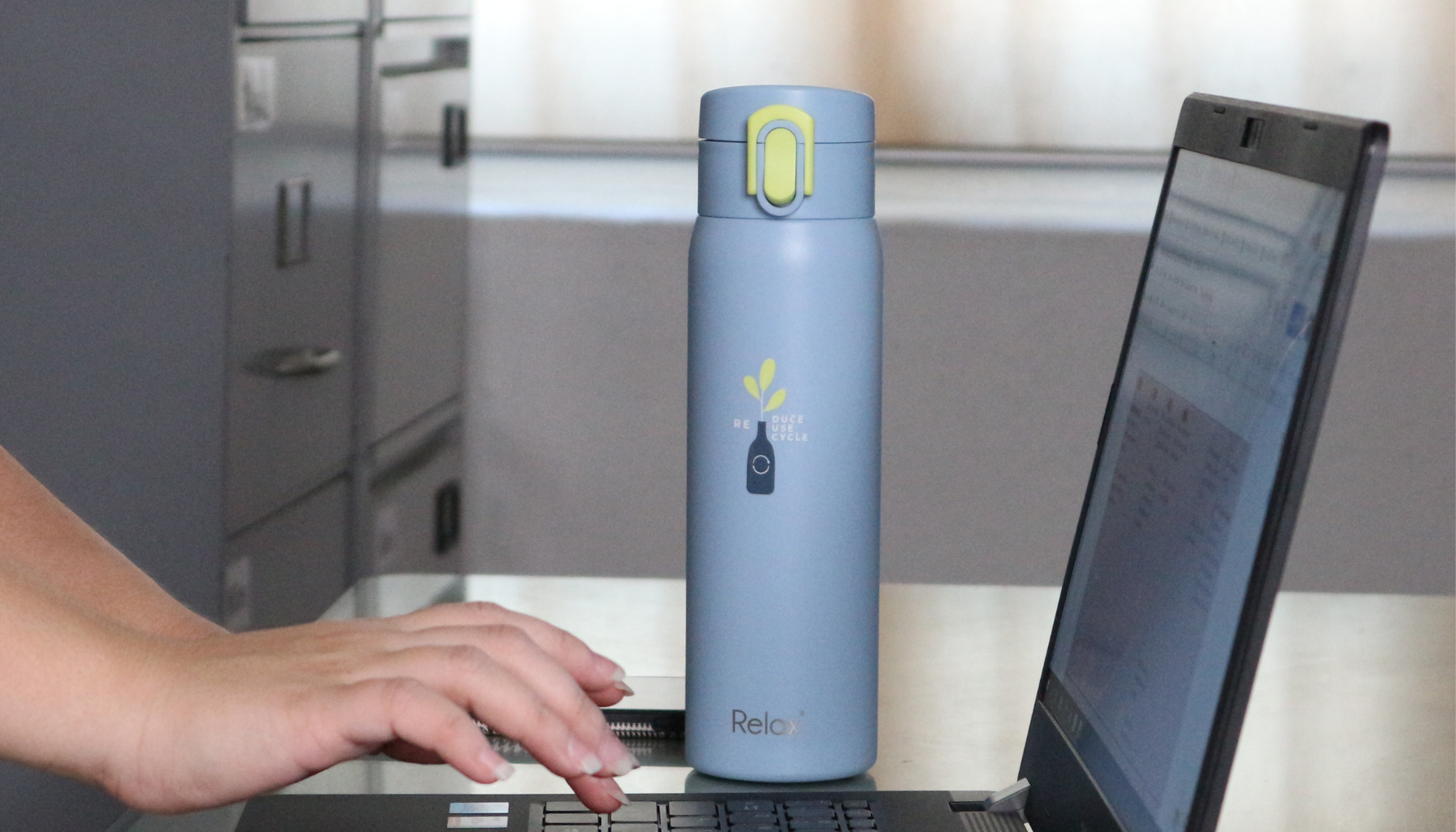 What Makes a Water Bottle Truly Leakproof? – Relaxbottles